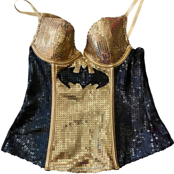 DC Comics | Intimates & Sleepwear | Batman Dc Comics Gold And Black ...